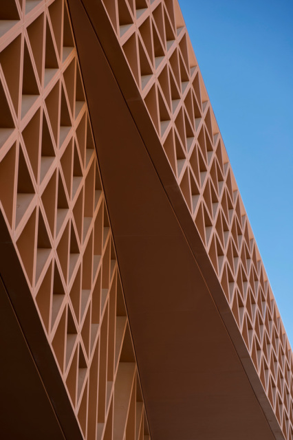 Al Khalifiyeh Library, Bahrain • BFG International